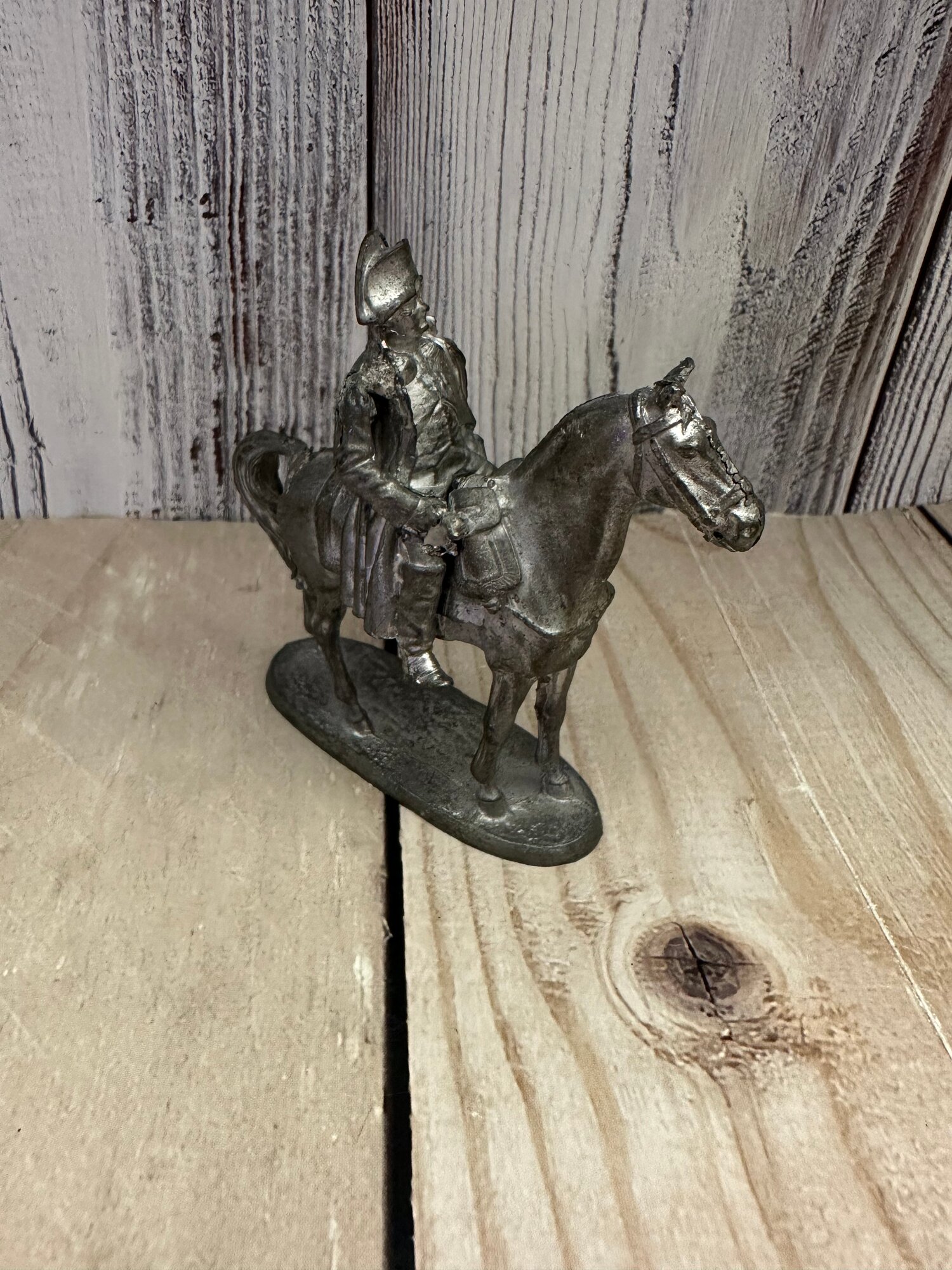 Статуэтка Наполеон на коне металл винтажная 8 см коллекционная