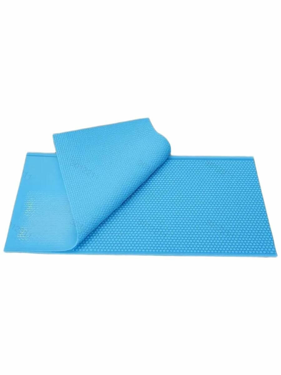 Dadan Maximum, силиконовая матрица для изготовления сотовых основ (размер рабочей части пресс-формы 440 х 280 мм, толщина: 10 мм, размер ячейки 5,6 мм)