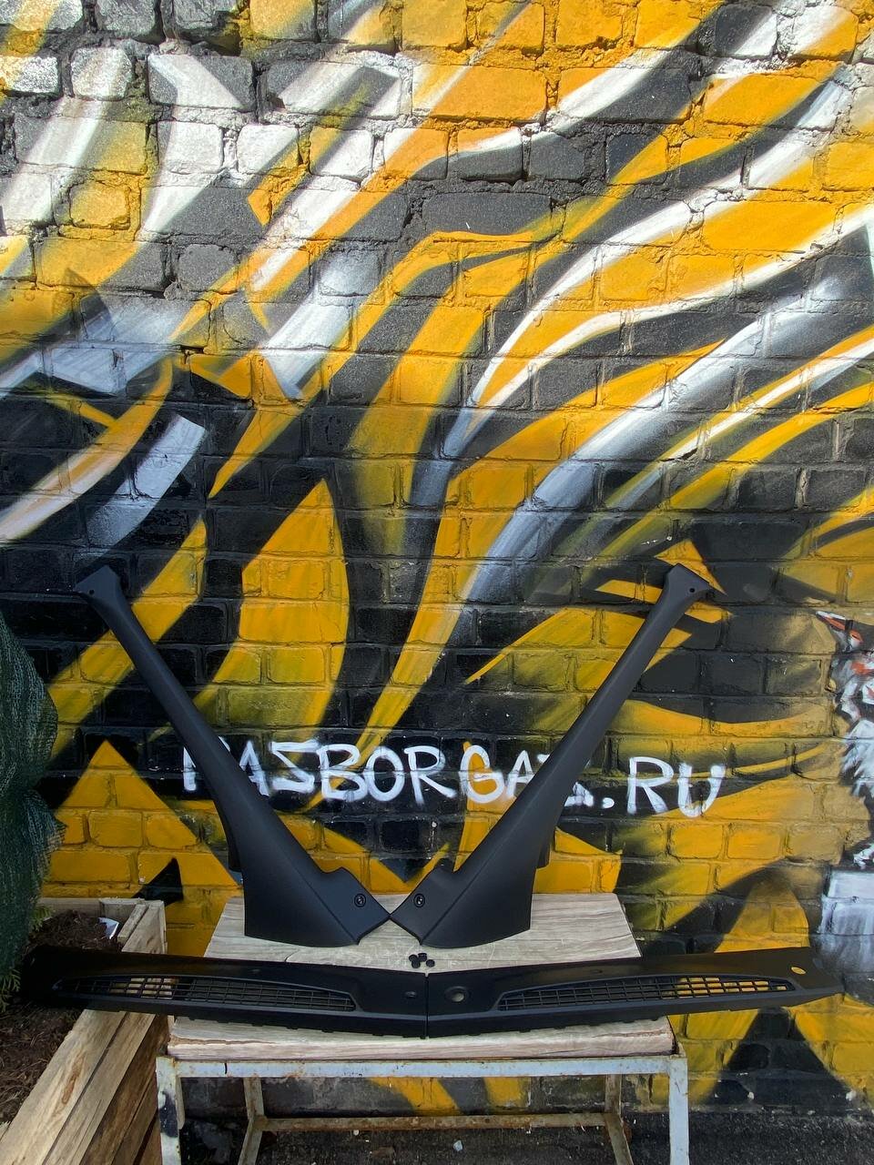 Комплект накладок лобового стекла + заглушки, нового образца, для автомобилей ГАЗель