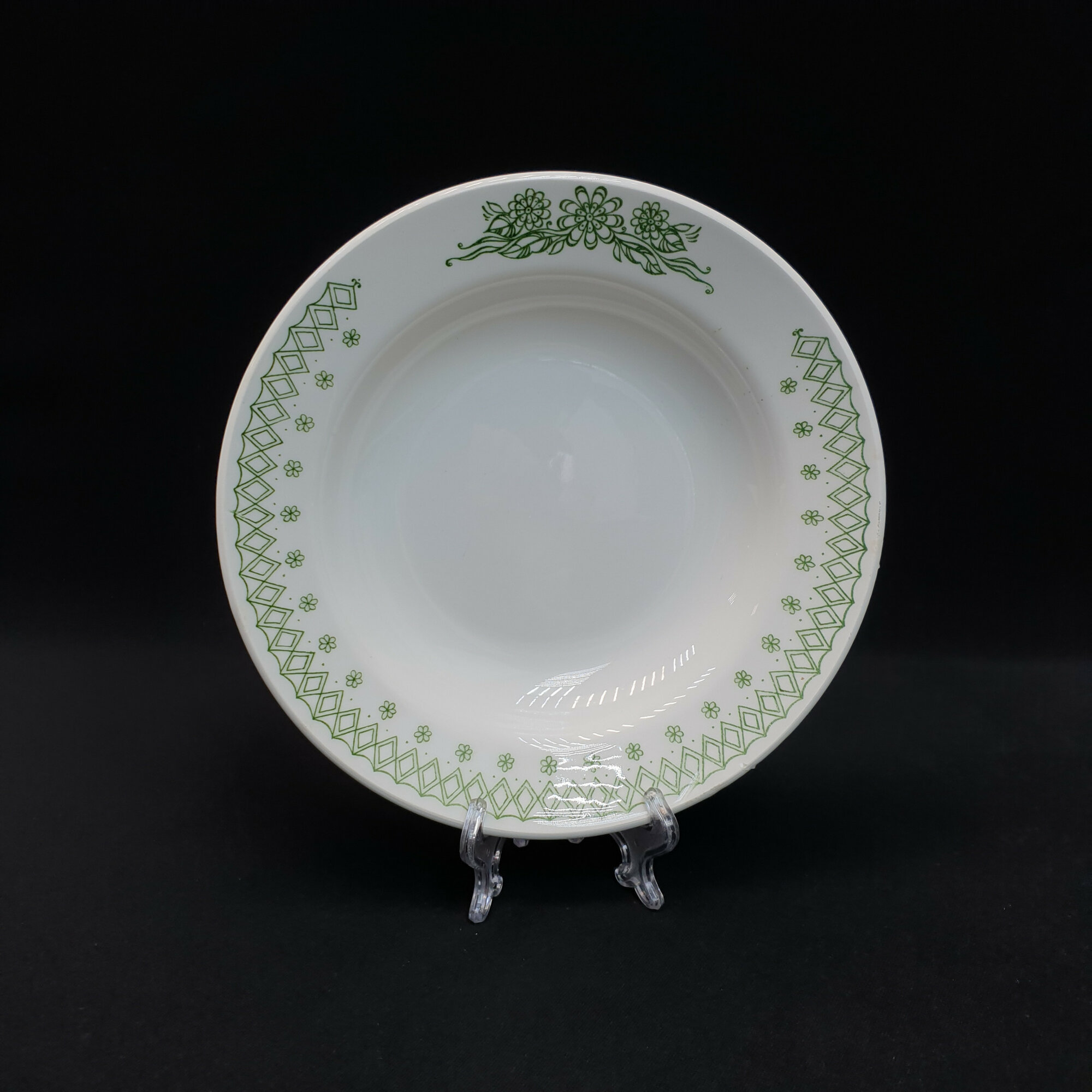 Винтажная суповая тарелка Чайка, фаянс деколь 20 см, СССР