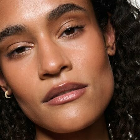 Бронзер MAC Cosmetics Strobe Beam Bronzelighter, оттенок warmlite, 4.3 мл — фото 1