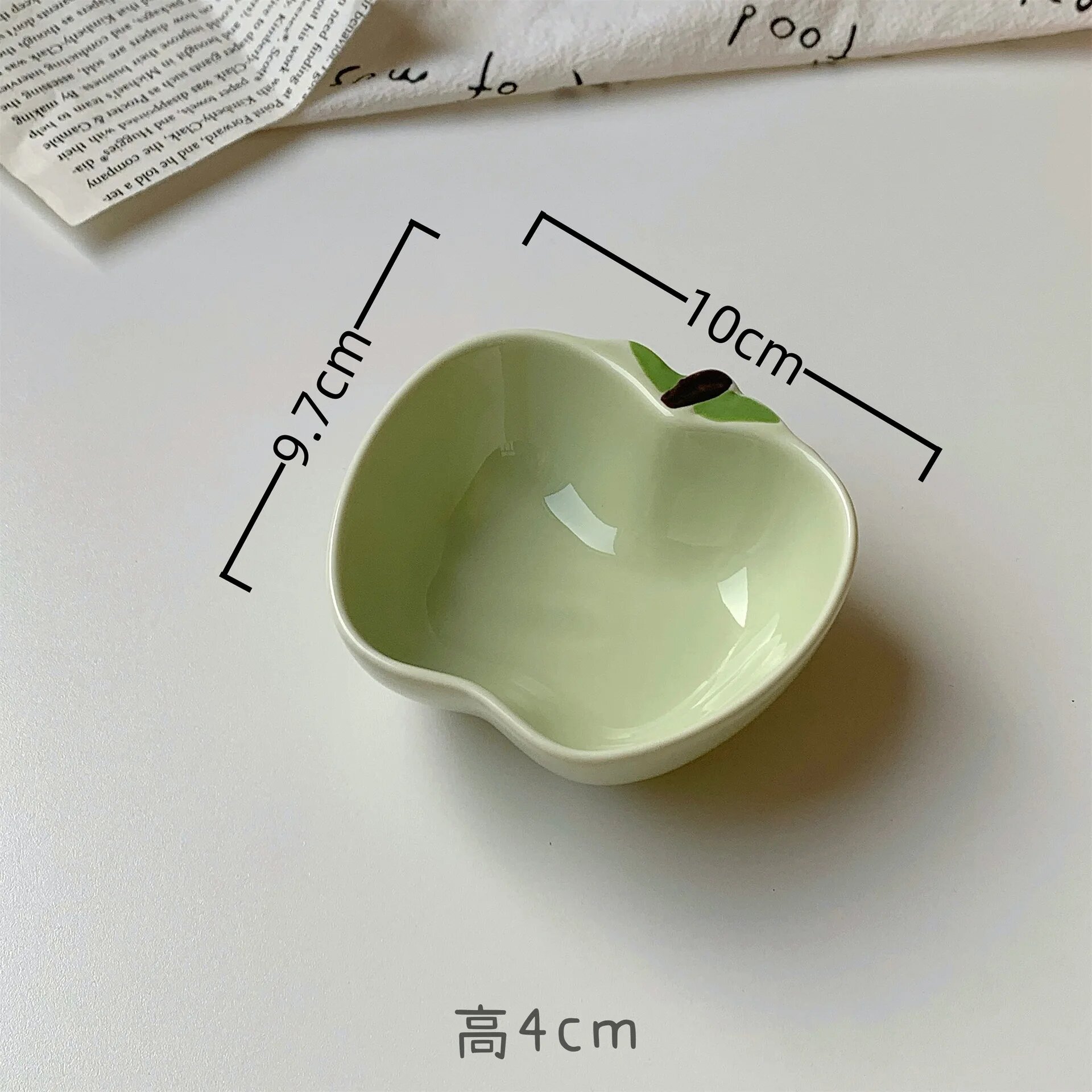 Керамическая тарелка "Яблоко" Green Apple