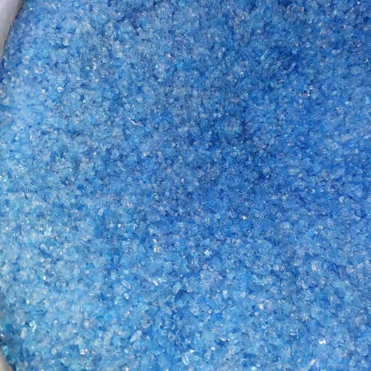 Цветной неровный стеклянный песок, прозрачные натуральные цветные стеклянные частицы, стеклянный гравий, стеклянные блоки для ландшафтного дизайна аквариума