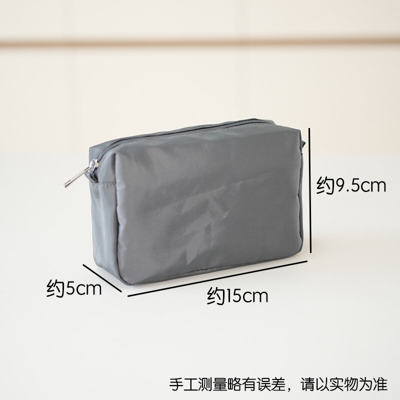 Портативная дорожная водонепроницаемая косметичка 2025 года, органайзер для косметики для мужчин и женщин, большая вместимость
