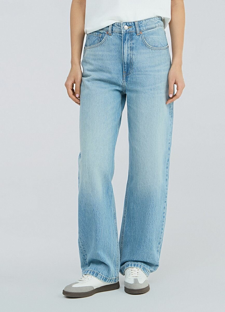 Джинсы 