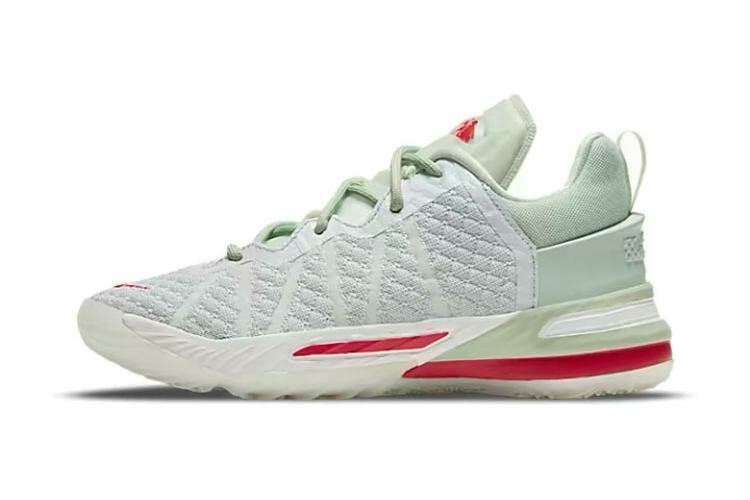 Кроссовки LeBron 18