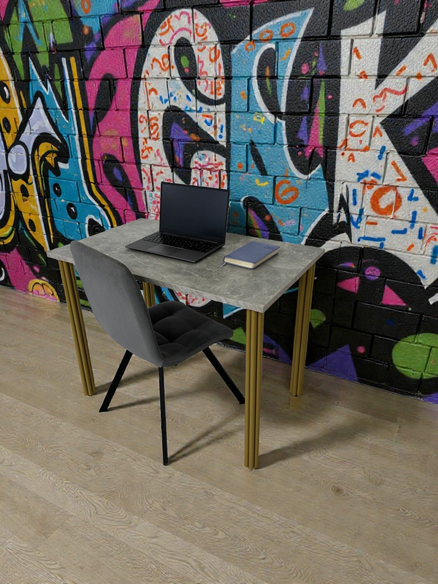 Стол дизайнерский компьютерный/ цвет Бетон Светлый, 100*60 см. Ножки золото.