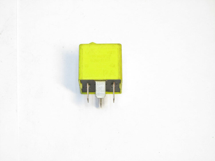 Реле 93BG14N089B1B PA V23136-B1-X33 1029457 Форд Фокус 1 Ленд Ровер Фрилендер - Желтое