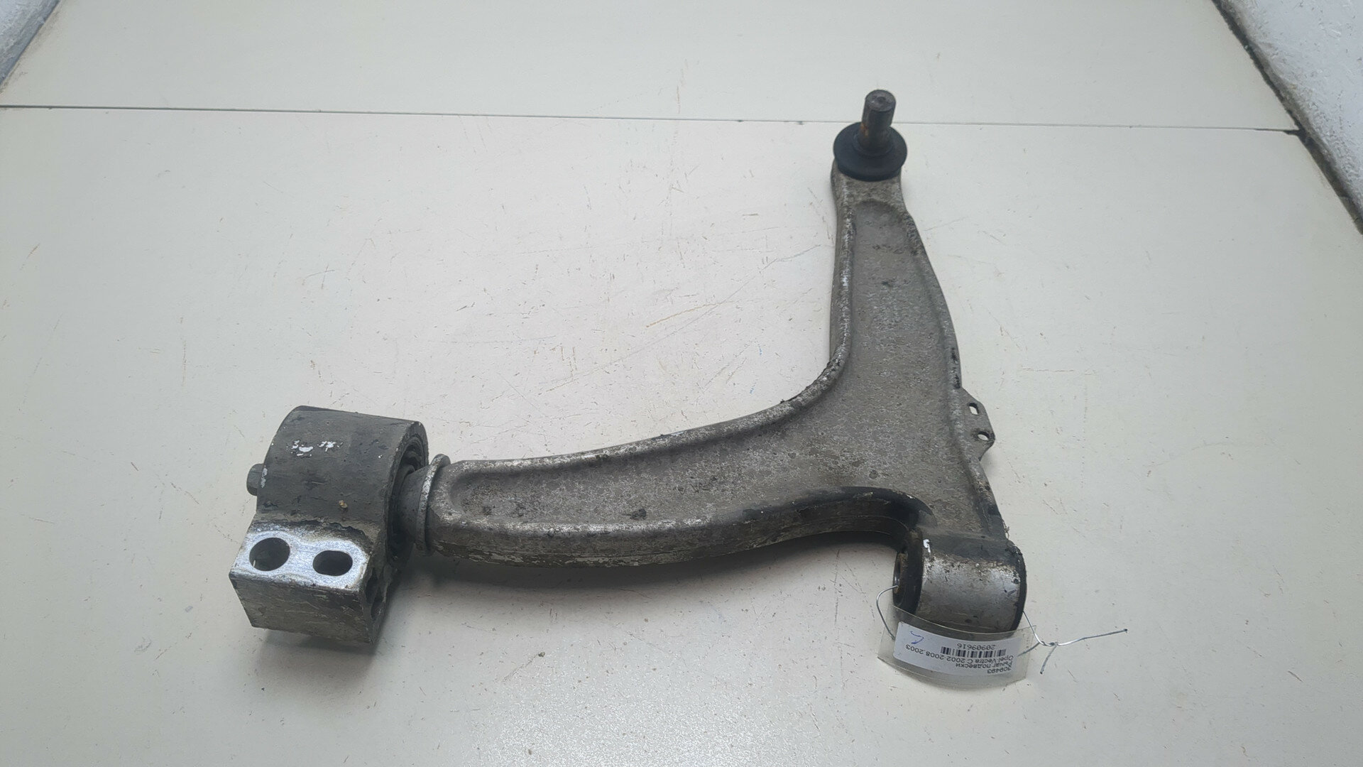 Рычаг подвески левый передний Opel Vectra C Б/У