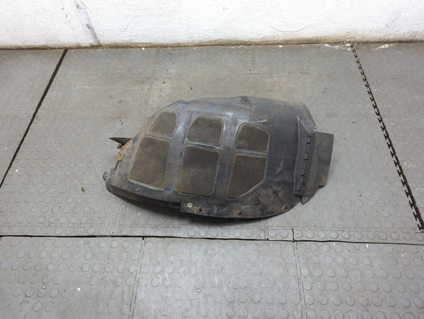 Защита арок (подкрылок) правая передняя Opel Astra J Б/У