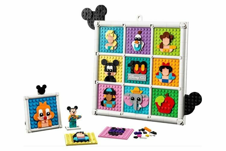 Набор строительных блоков унисекс LEGO 43221 Иконы классической анимации к 100-летию, 1022 детали