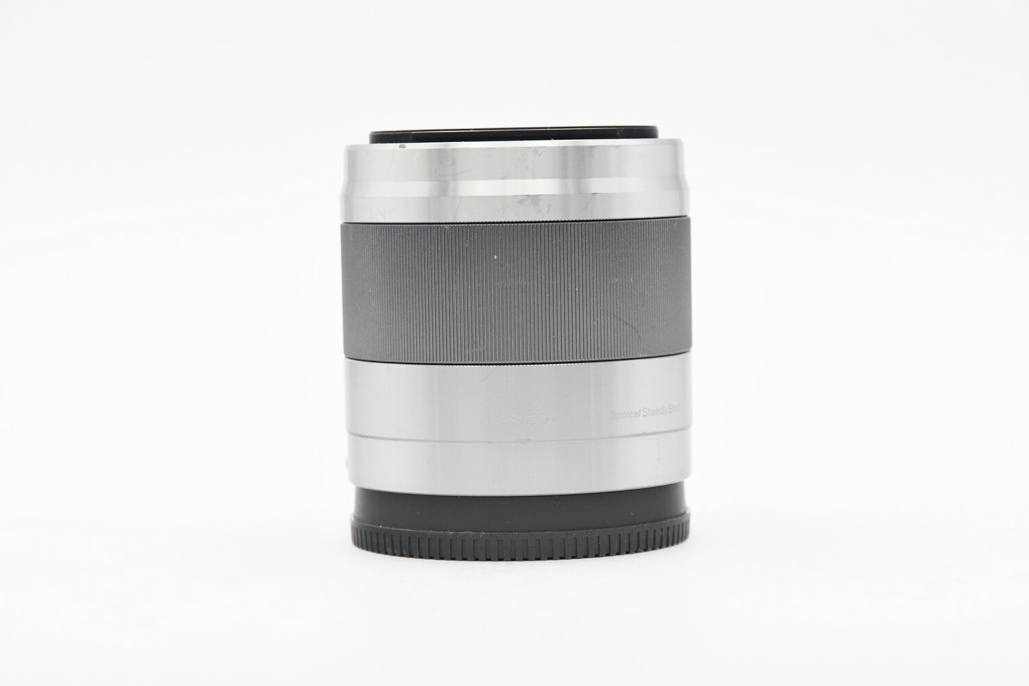 Объектив Sony E 50mm f/1.8 OSS