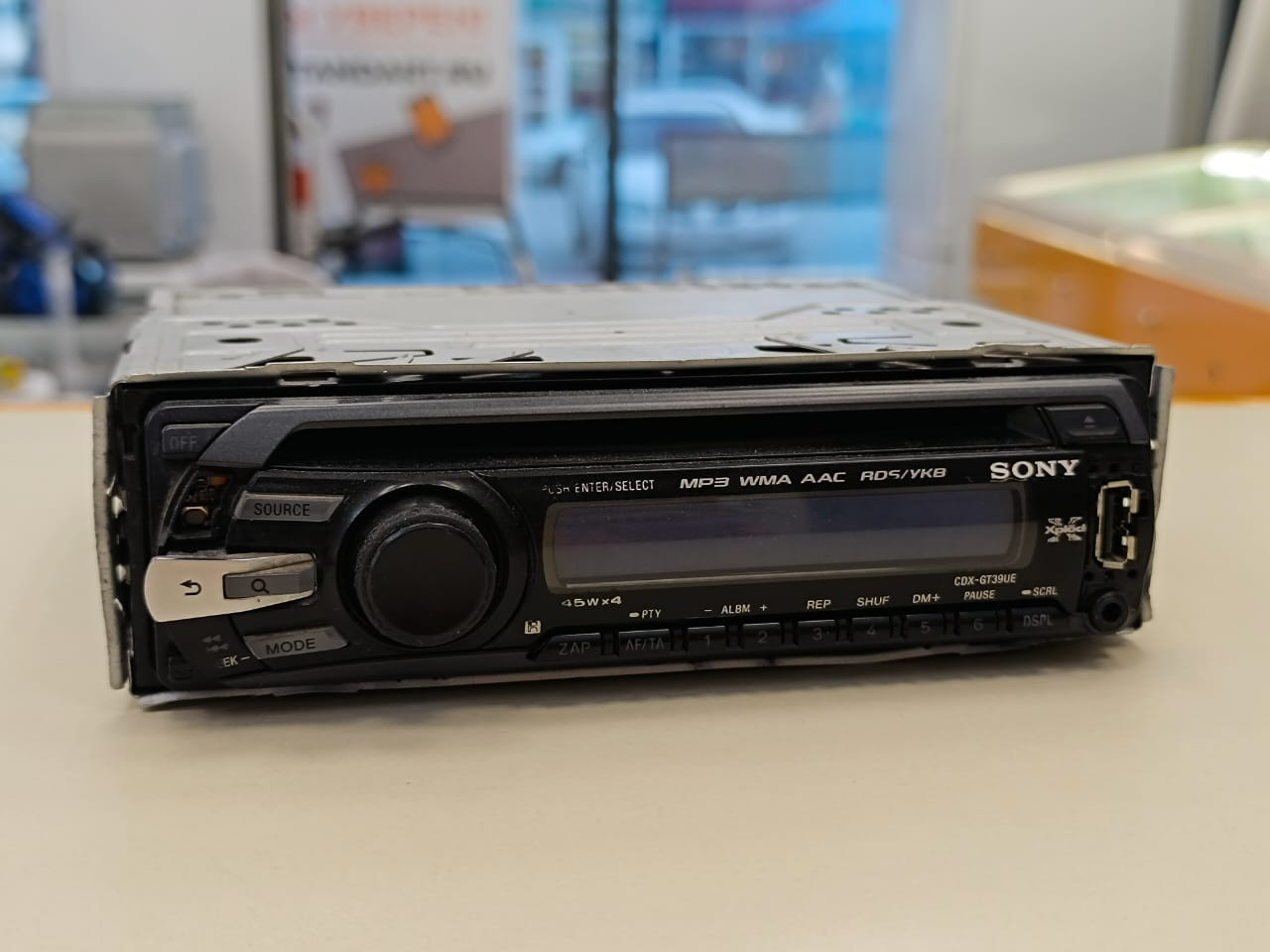Магнитола SONY CDX-GT39UE б\у уценка
