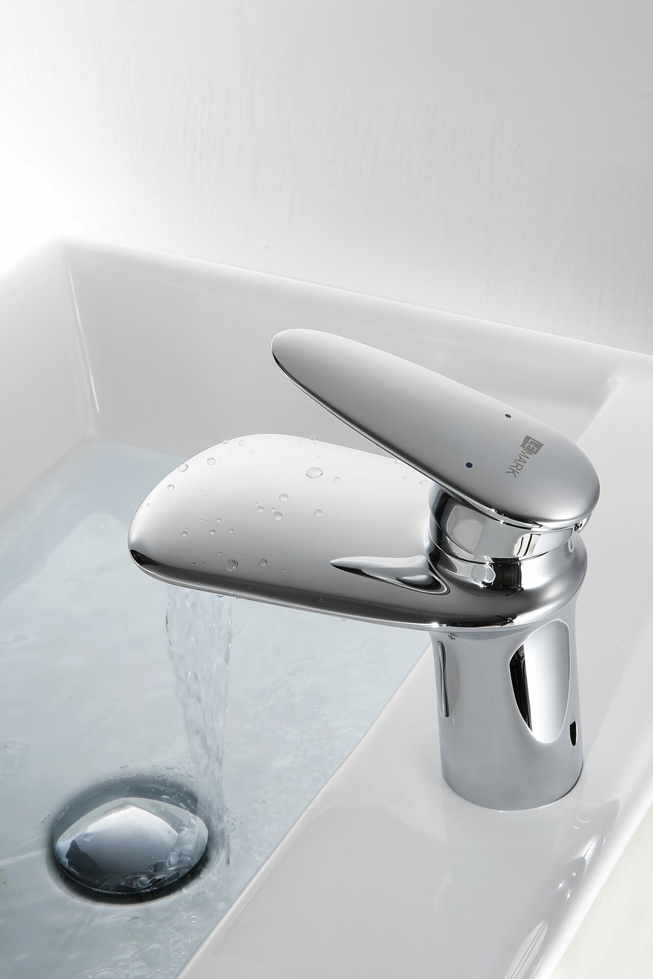 Смеситель Lemark Status LM4446C для раковины с каскадным изливом