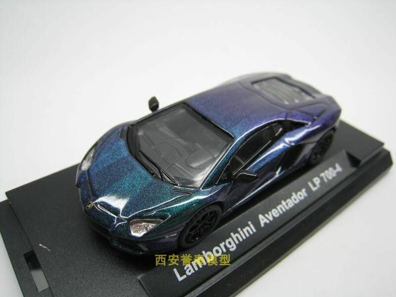 Модель автомобиля Lamborghini LP700-4 в масштабе 1:64 от Kyosho