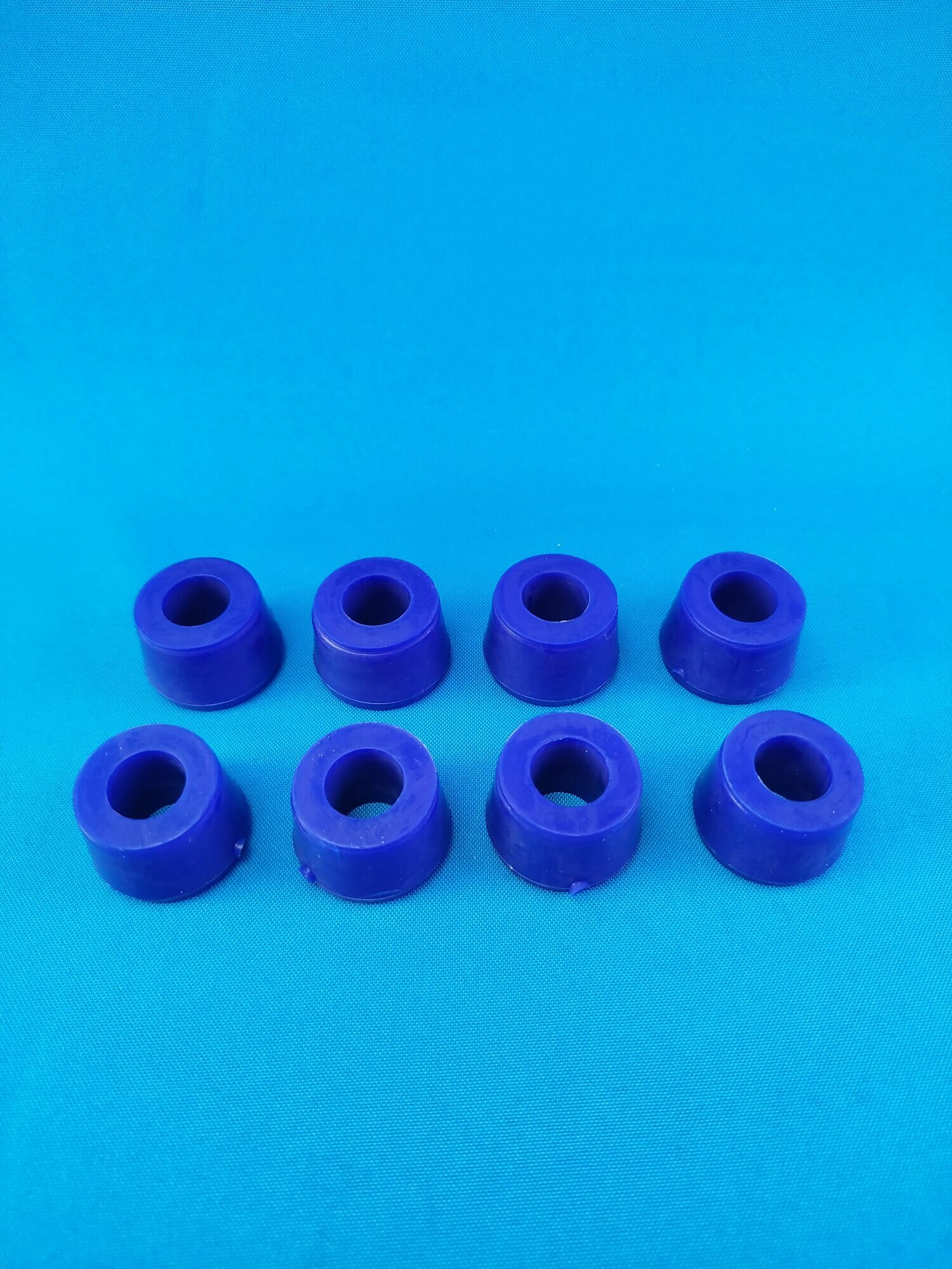 Втулки амортизатора "ПИК" для автомобилей ГАЗ, УАЗ 452, 469 (8шт)