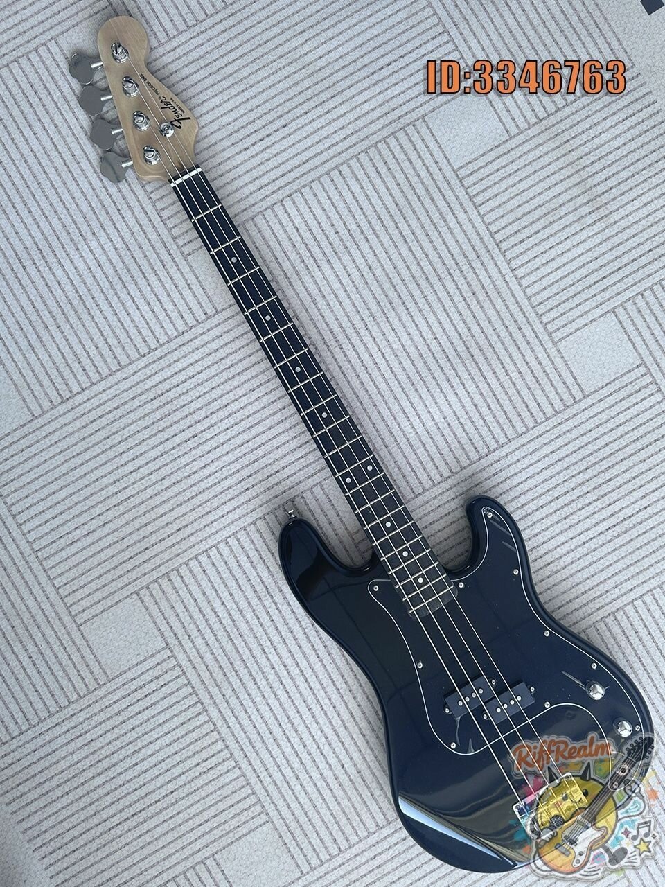 Бас-гитара Precision Bass Full Black