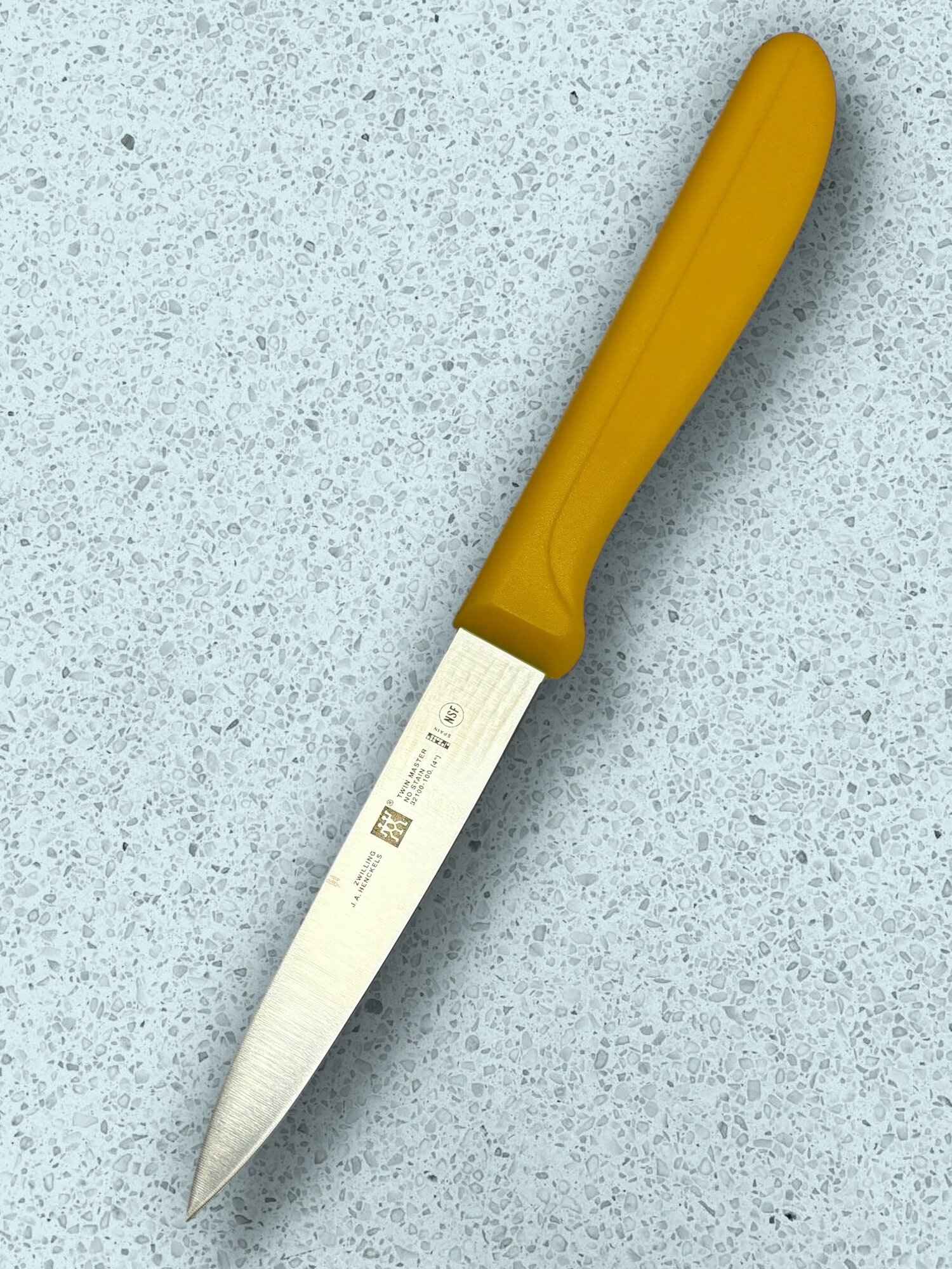 Кухонный нож Zwilling J.A. Henckels Twin Master Yellow 4 in. Parer, 32100-100L
