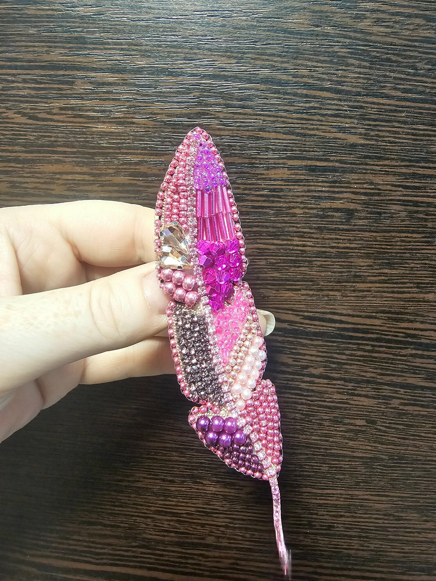 Брошь, стразы