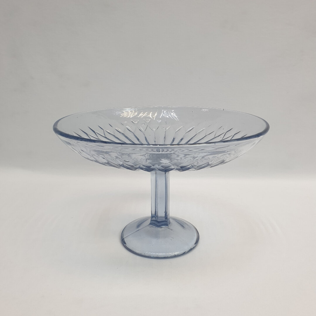 Винтажная ваза - конфетница на ножке 13 см , СССР