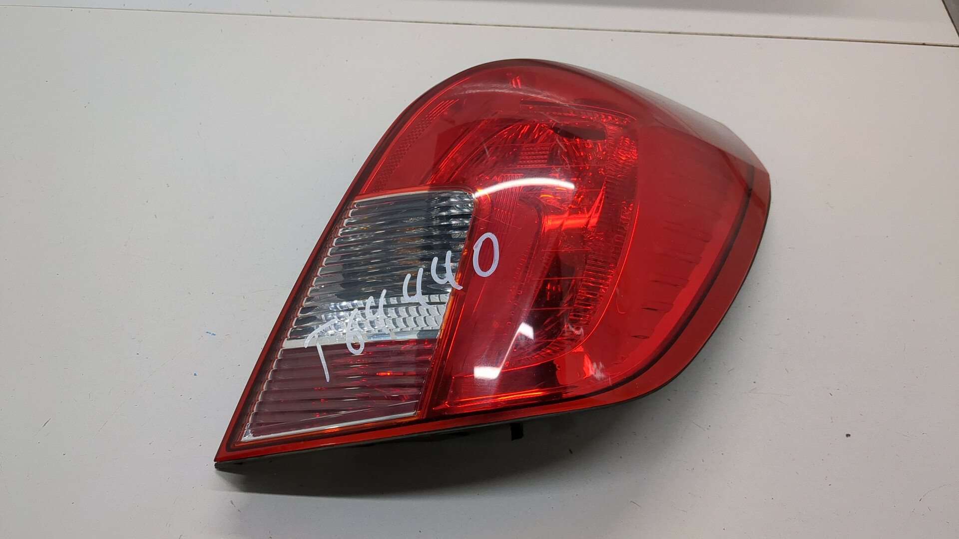 Фонарь (задний) правый Opel Antara Б/У