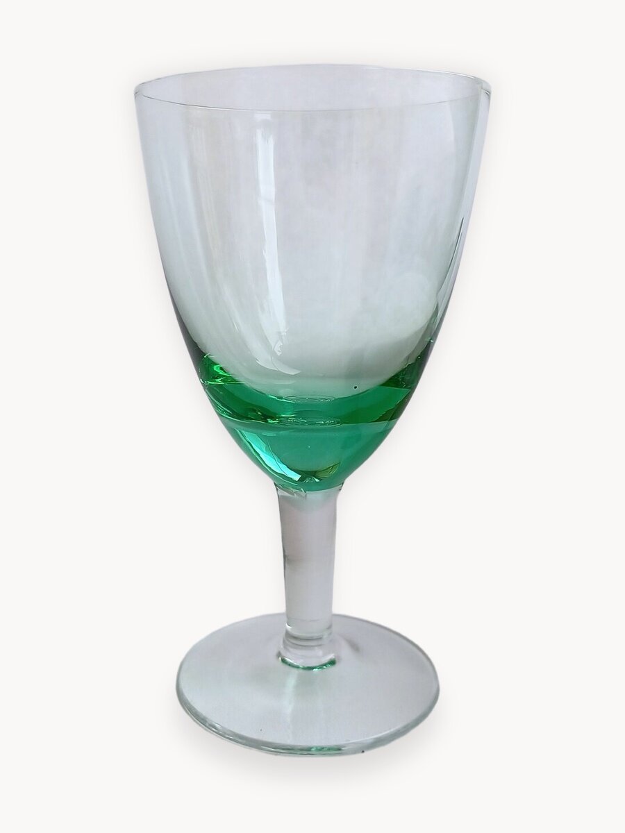 Рюмка из цветного зелёного стекла винтажная, СССР