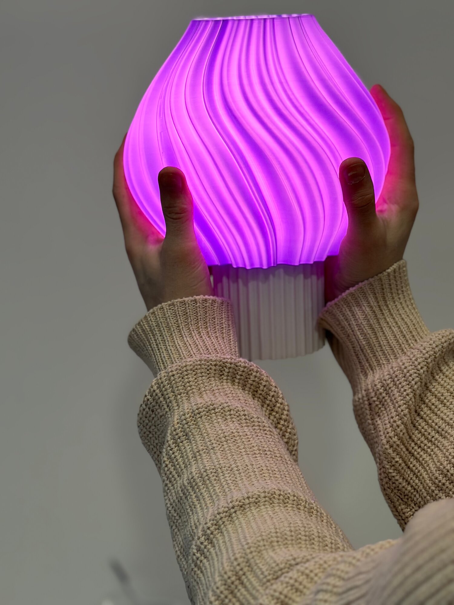 Настольная лампа "Мороженко", E14, светодиодная, пэтг, розовый плафон