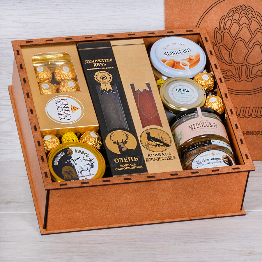Подарочный набор с колбасой из мяса оленины и куропатки, риетом и томлёным мясом №2259
