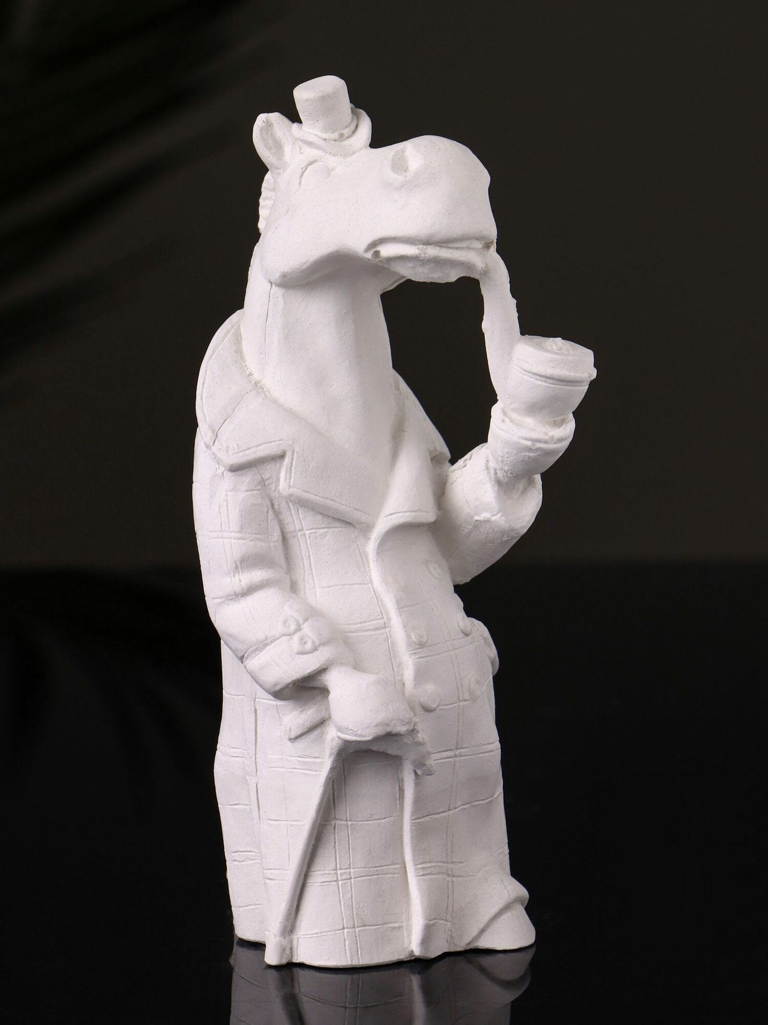 Статуэтка "Конь в пальто", гипсовая, 11 x 5 см