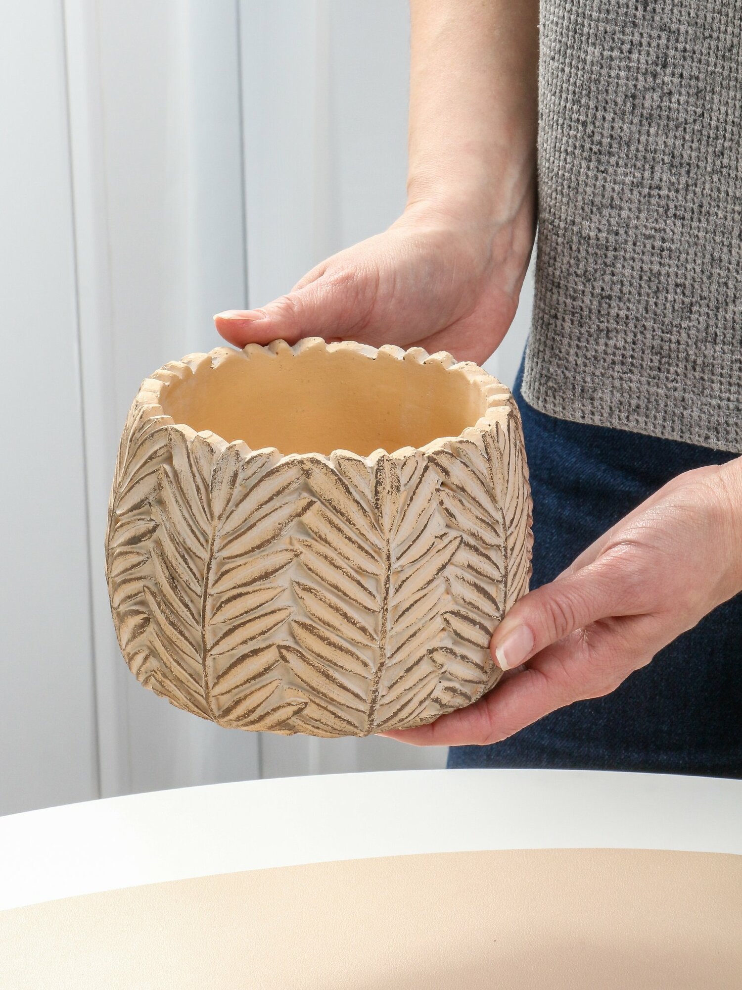 Кашпо керамическое Листочки Y4-8781, 1 л, 15×11,5 см, бежевое, для суккулентов и фиалок