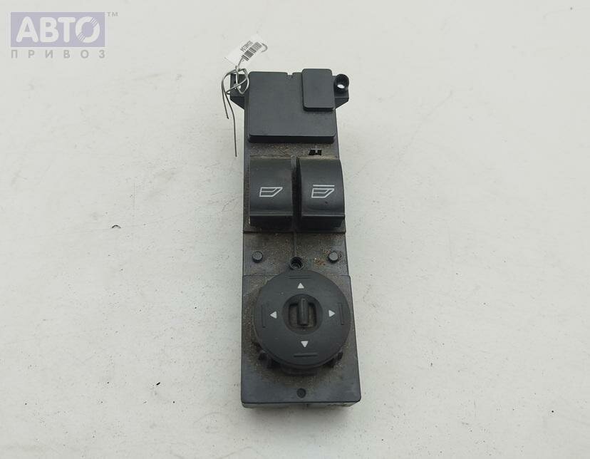 Блок кнопок управления стеклоподъемниками Ford Focus 2 (2004-2010)
