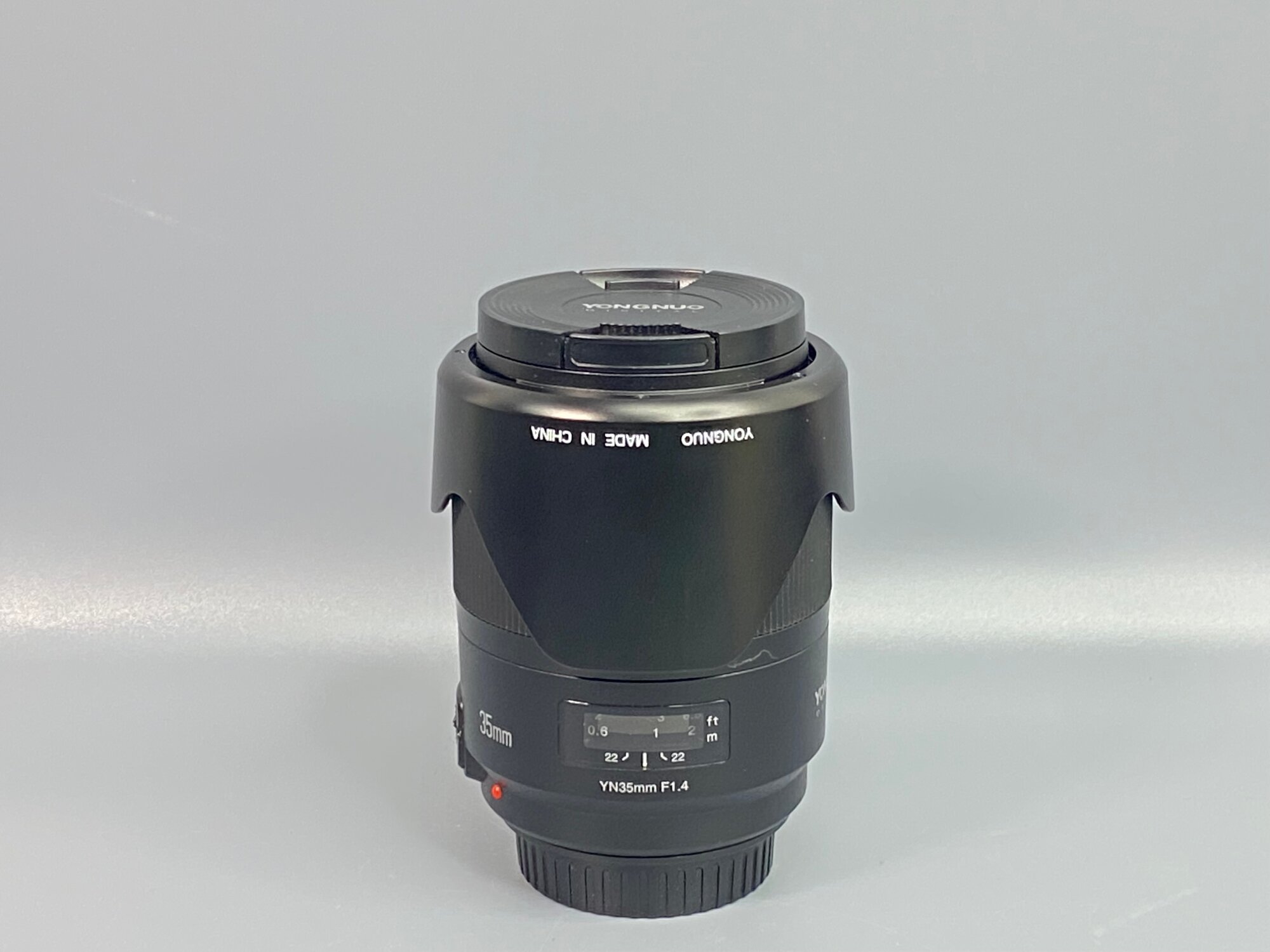 YongNuo YN35mm F1.4 Canon EF