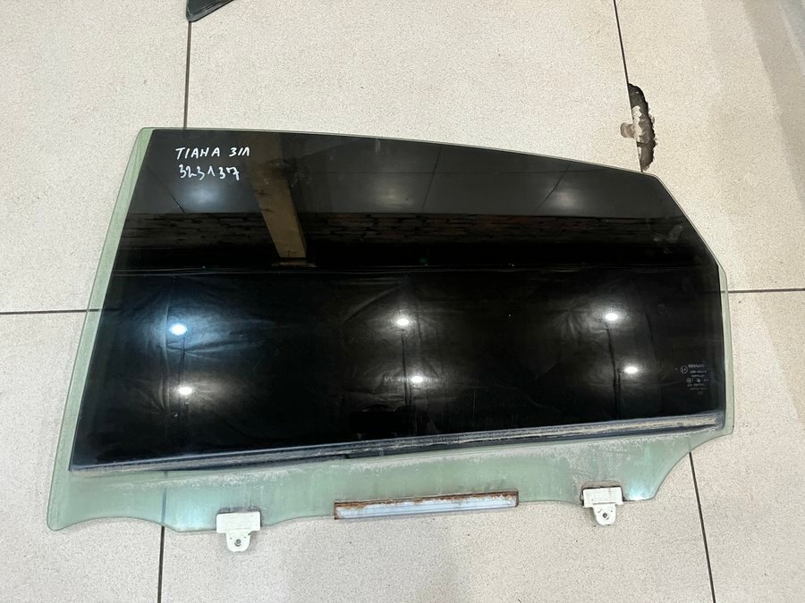 Стекло двери задней левой от Nissan Teana J32 2008-2014