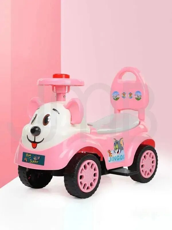 Детская каталка-толокар Tom & Jerry, розовая машинка для девочек от 1 до 3 лет, пластиковая с сиденьем со спинкой