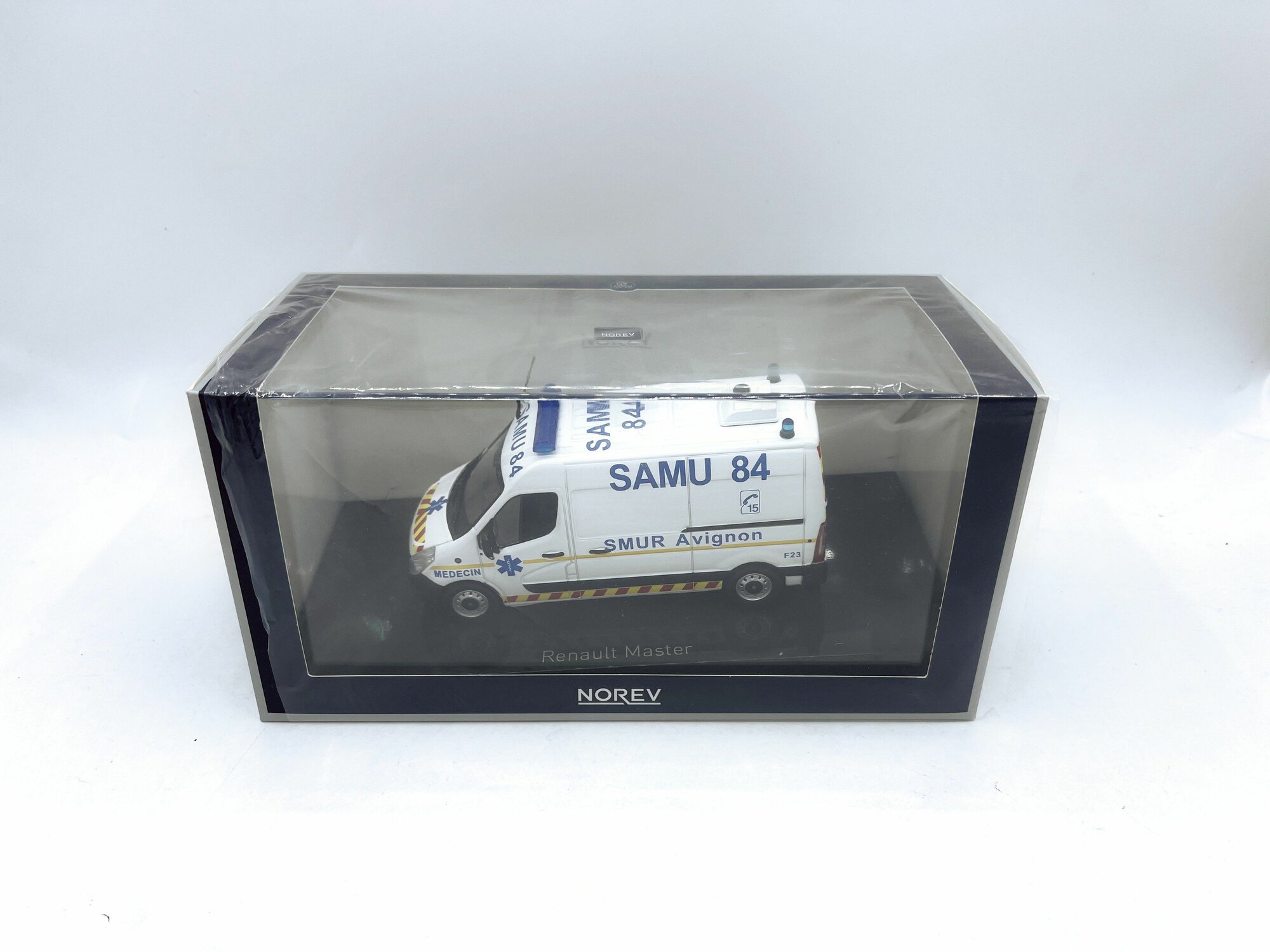 Модель автомобиля NOREV 1/43 Renault MASTER SAMU, литая модель скорой помощи