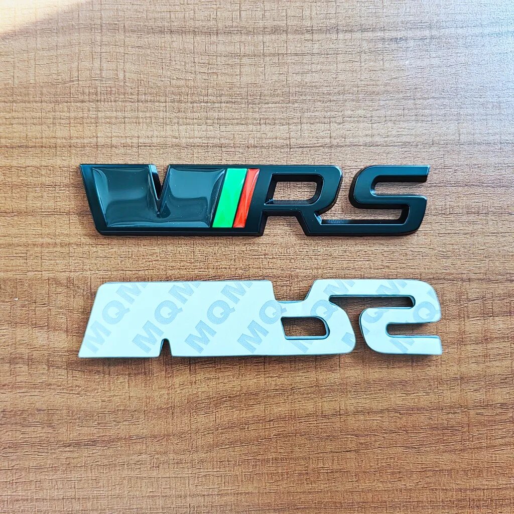 3D металлический логотип RS, эмблема VRS, значок гриля автомобиля для Skoda Sticker Grey Black