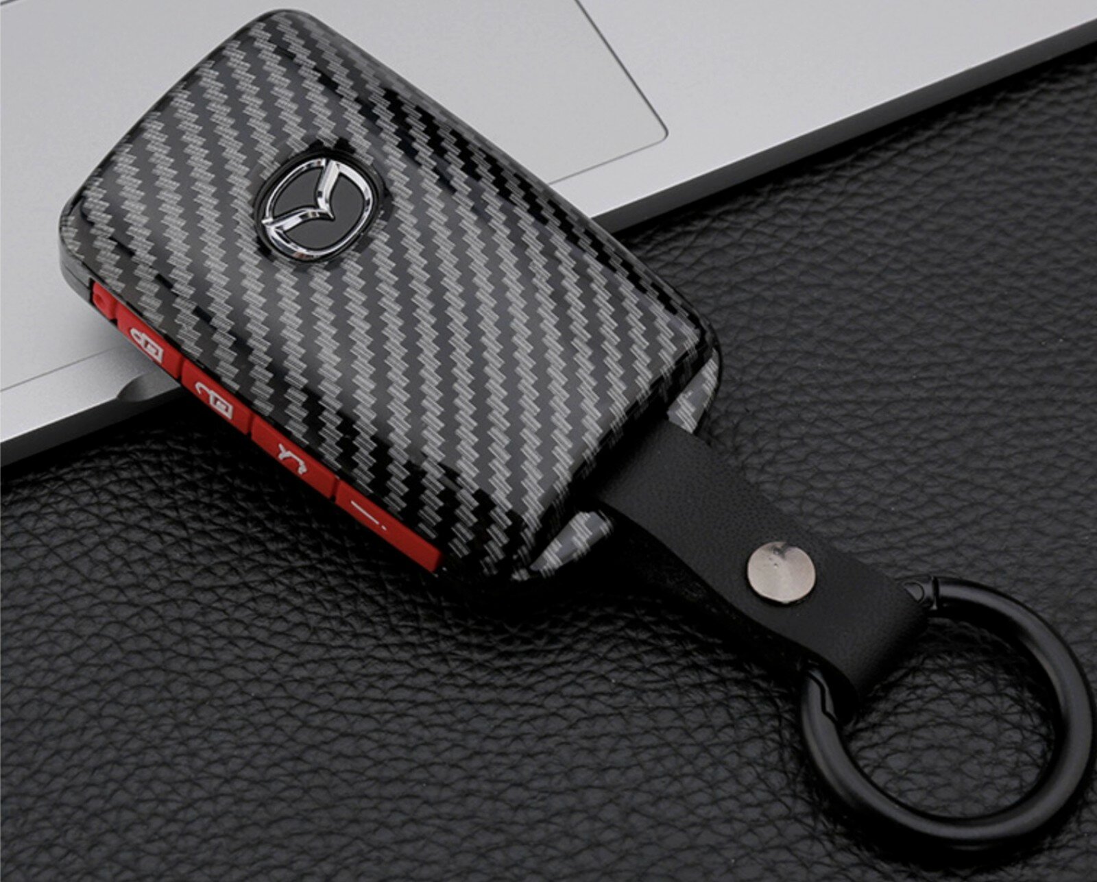 Защитный чехол MyPads для автомобильного смарт ключа Mazda M-162452 с карбоновым корпусом и силиконовыми красными вставками