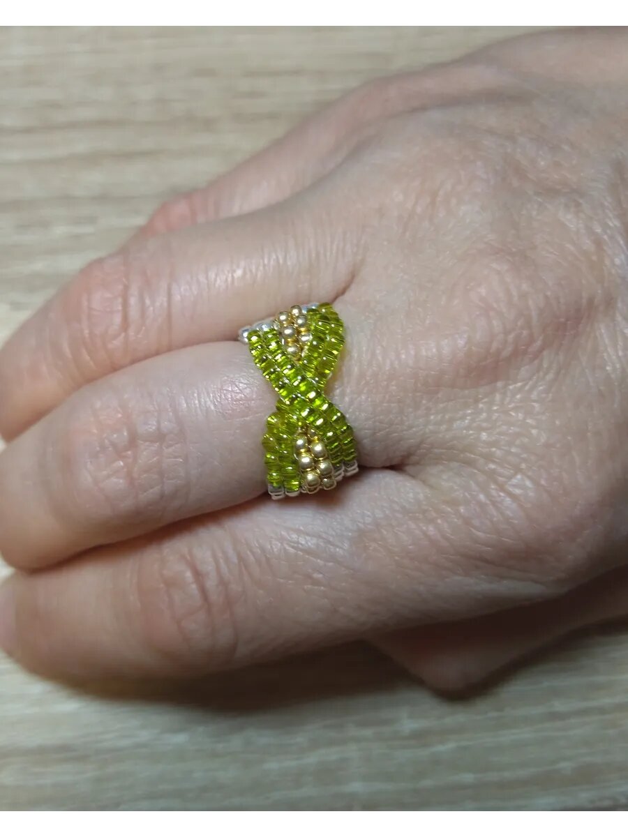 Кольцо, бисер