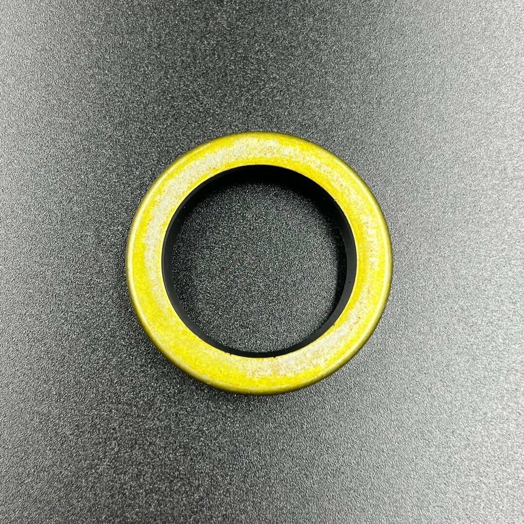 Сальник Mercury (26-70080) (30х43х8) (Omax)