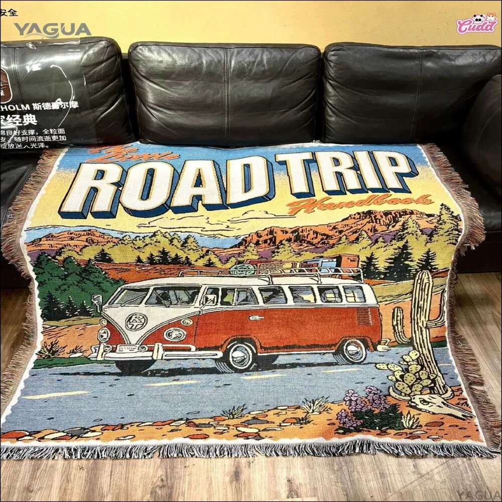 Гобелен Road Trip Handbook 160х130 см хлопок полиэстер, ковер для дома с принтом в стиле путешествий — фото 1