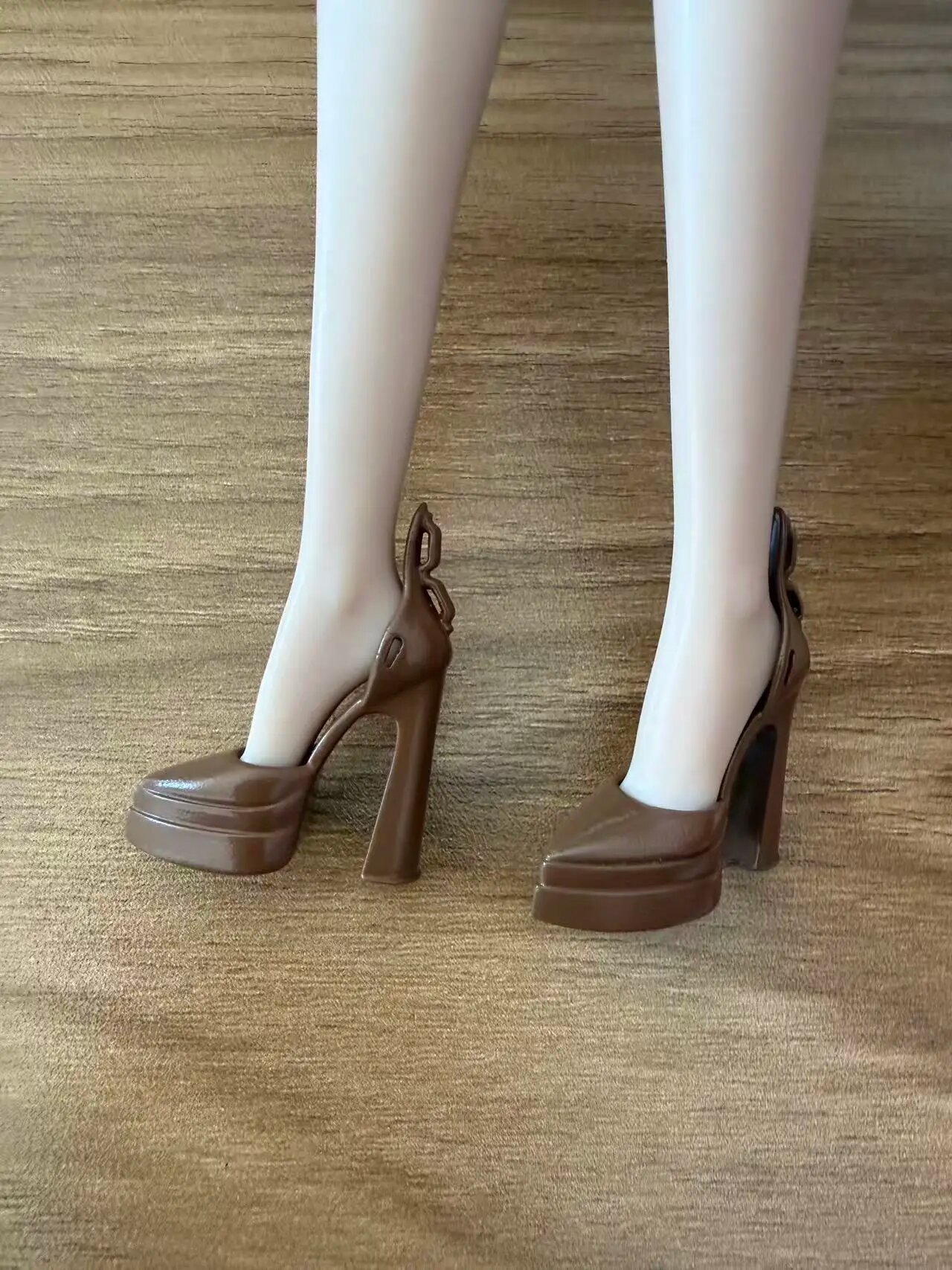 Аксессуары для кукол Fashion Royalty, ZY light brown
