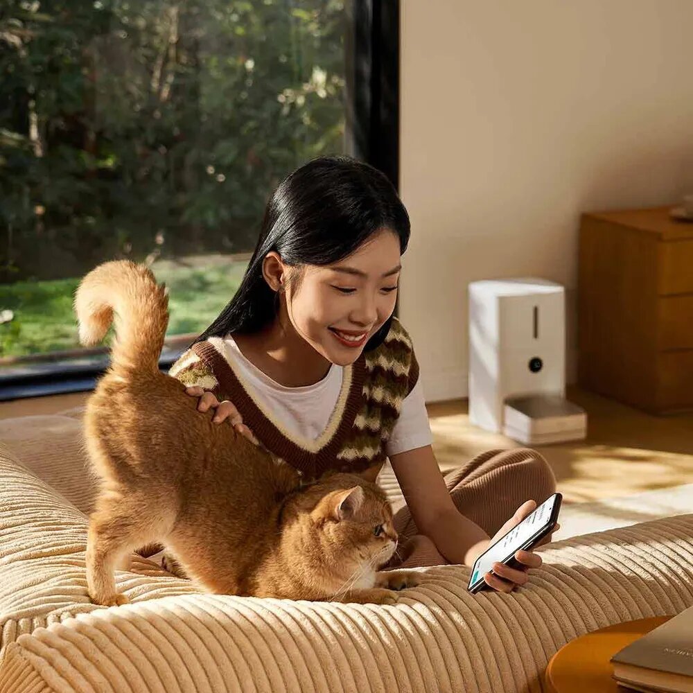 Mijia Smart Pet Feeder 2: автоматическая кормушка для кошек и собак, Wi-Fi, белый, 5 л — фото 1