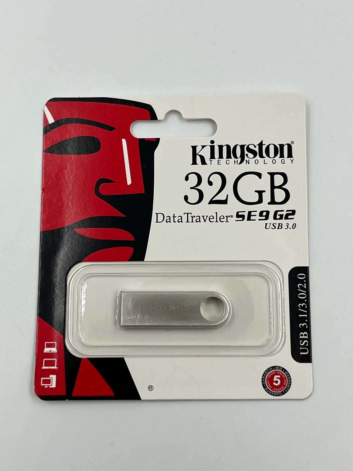 Флешка Kingston "DataTraveler SE9", 32 ГБ, USB 3.0, металлический корпус