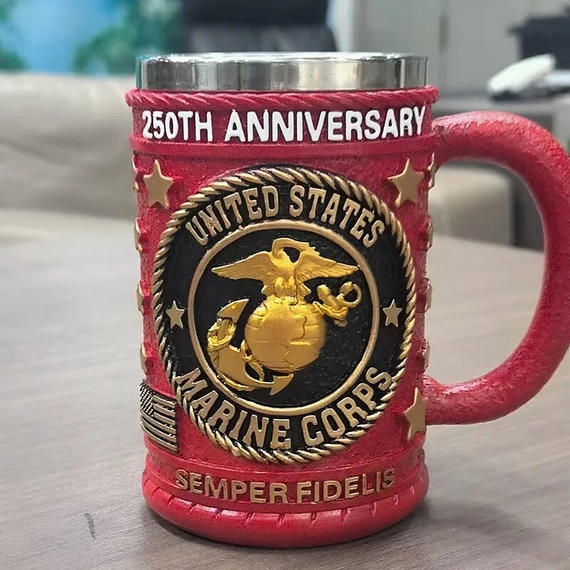 Кружка из смолы и стали Red bird