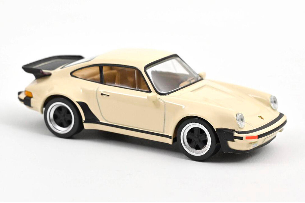 Модель коллекционная NOREV Porsche 911 turbo coupe (930) 1978 beige