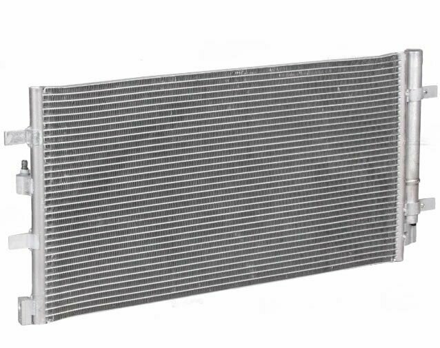 Радиатор кондиционера Audi A4 (07 ), A6 (11 ), Q5 (08 ) 1.8T, 2.0D, 2.0T, 3.0D, 3.0T (LUZAR)
