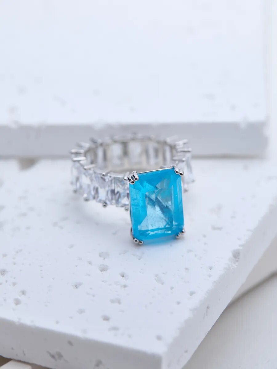 Кольцо, кристаллы Swarovski, хрусталь, размер 19, голубой, серый, белый — фото 1