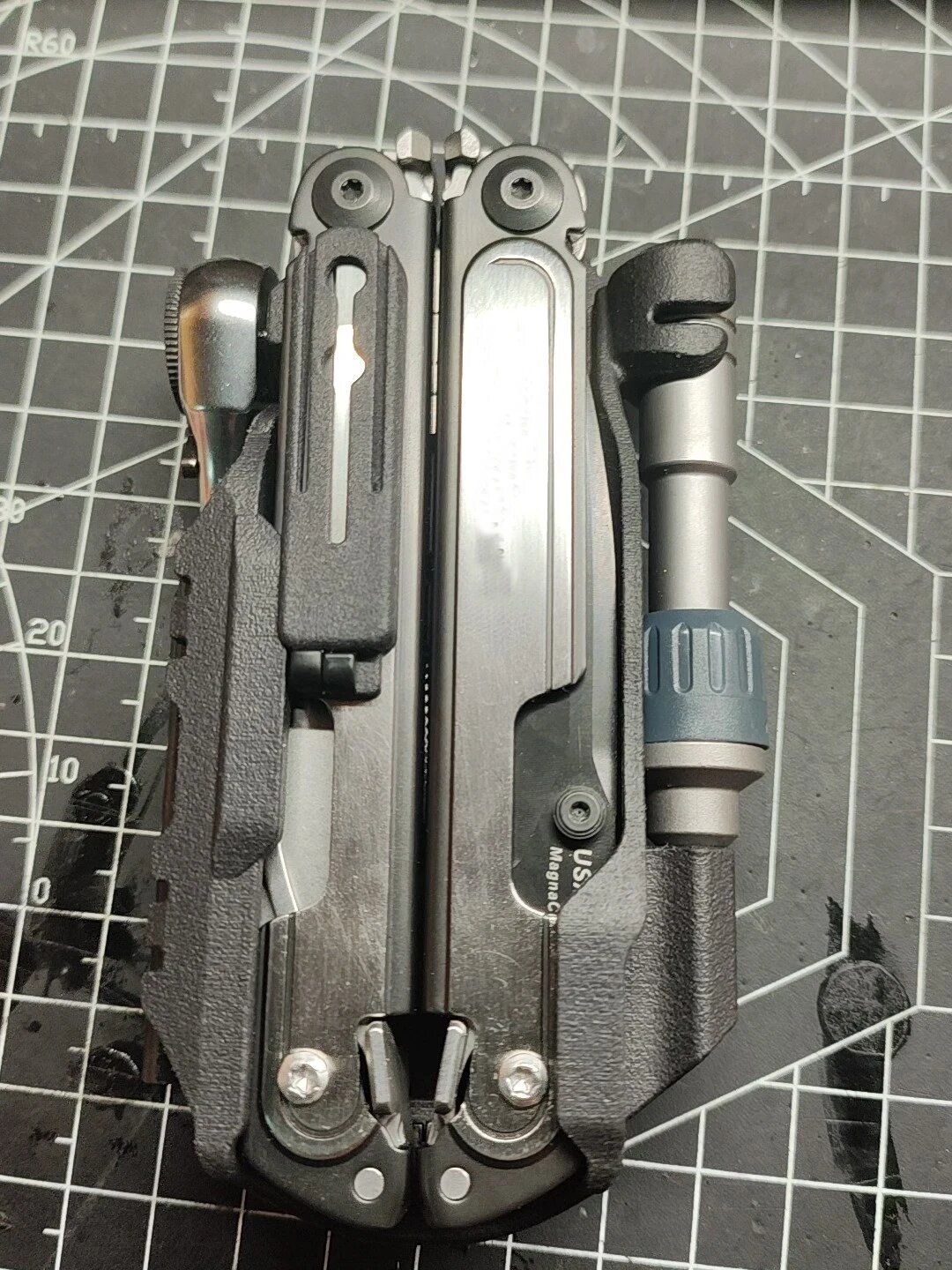Нейлоновая кобура для Leatherman ARC