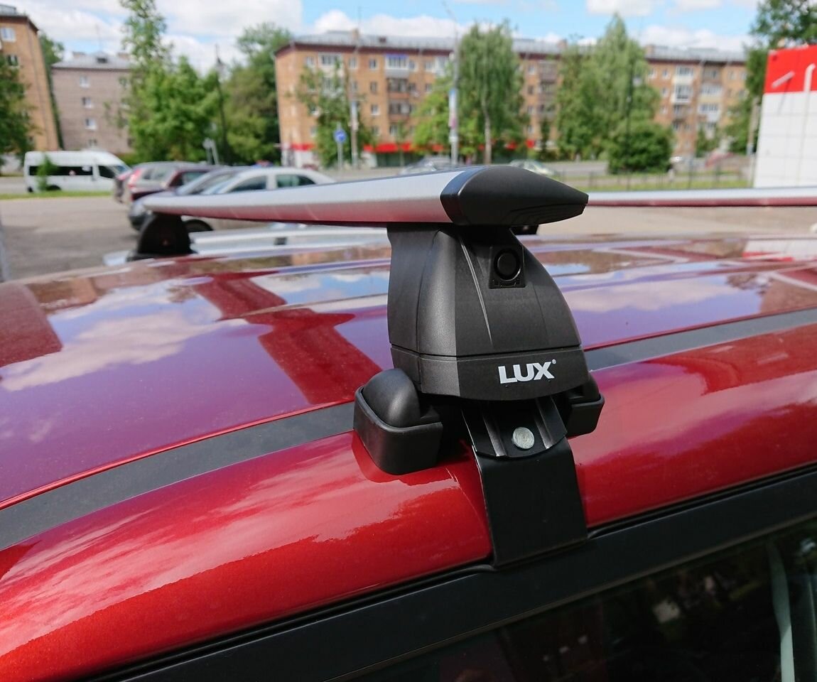 Багажник на крышу LUX БК3 для Honda Freed I / Freed Spike I (2008 г. в - 2016 г. в.) с крыловидными дугами 1,3м /Багажник на крышу для Хонда Фрид / Фрид Спайк