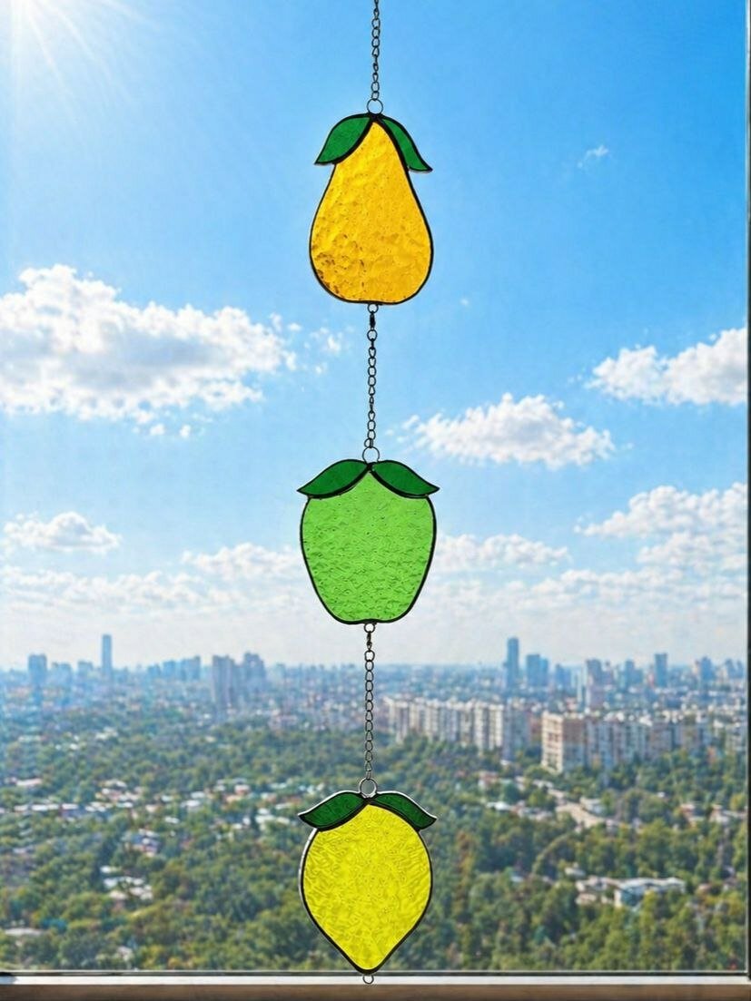 Фруктовый подвес. Ручная работа из витражного стекла